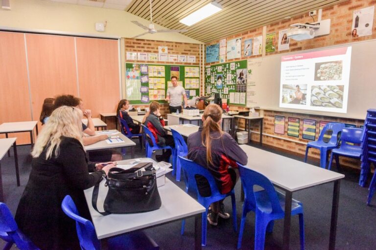 WiTWA techtrails visits Ocean Reef SHS & Belridge Secondary College ...